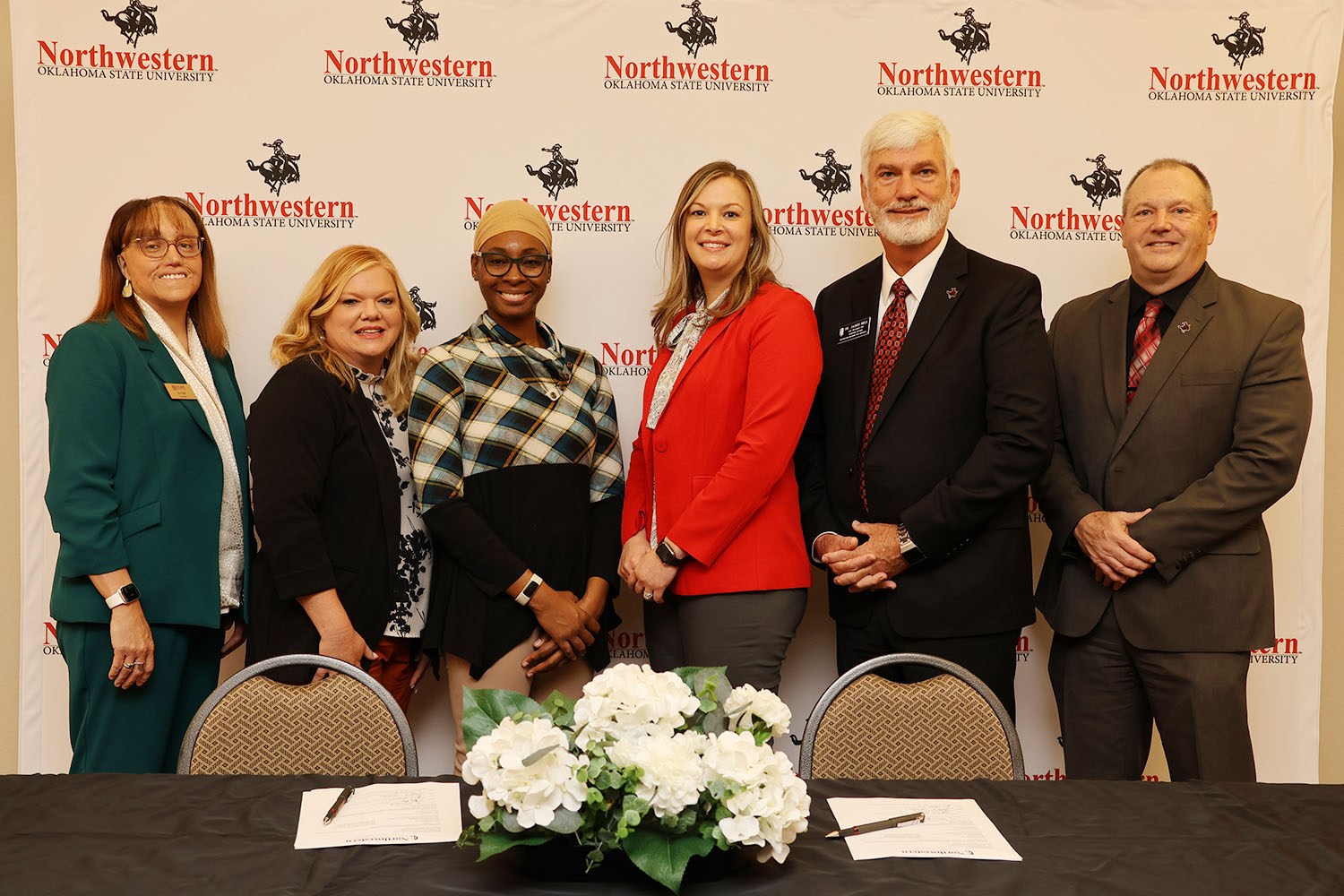 Redlands Community College Logo